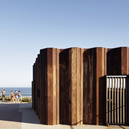 Third Wave Kiosk by Tony Hobba Architects - Australian Architects Club